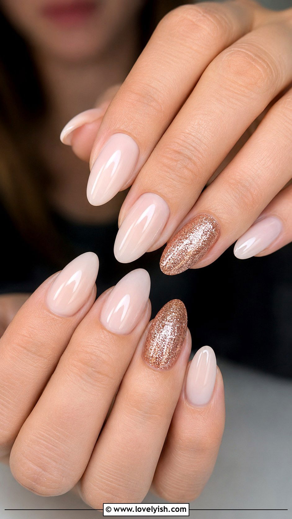 25 Dazzling Glitter Nail Designs for Every Occasion – Lovelyish